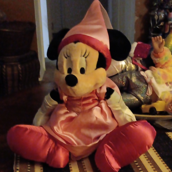 Disney | Toys | Minnie Mouse Damsel Plush Soft Toy Stuffed Animal ...